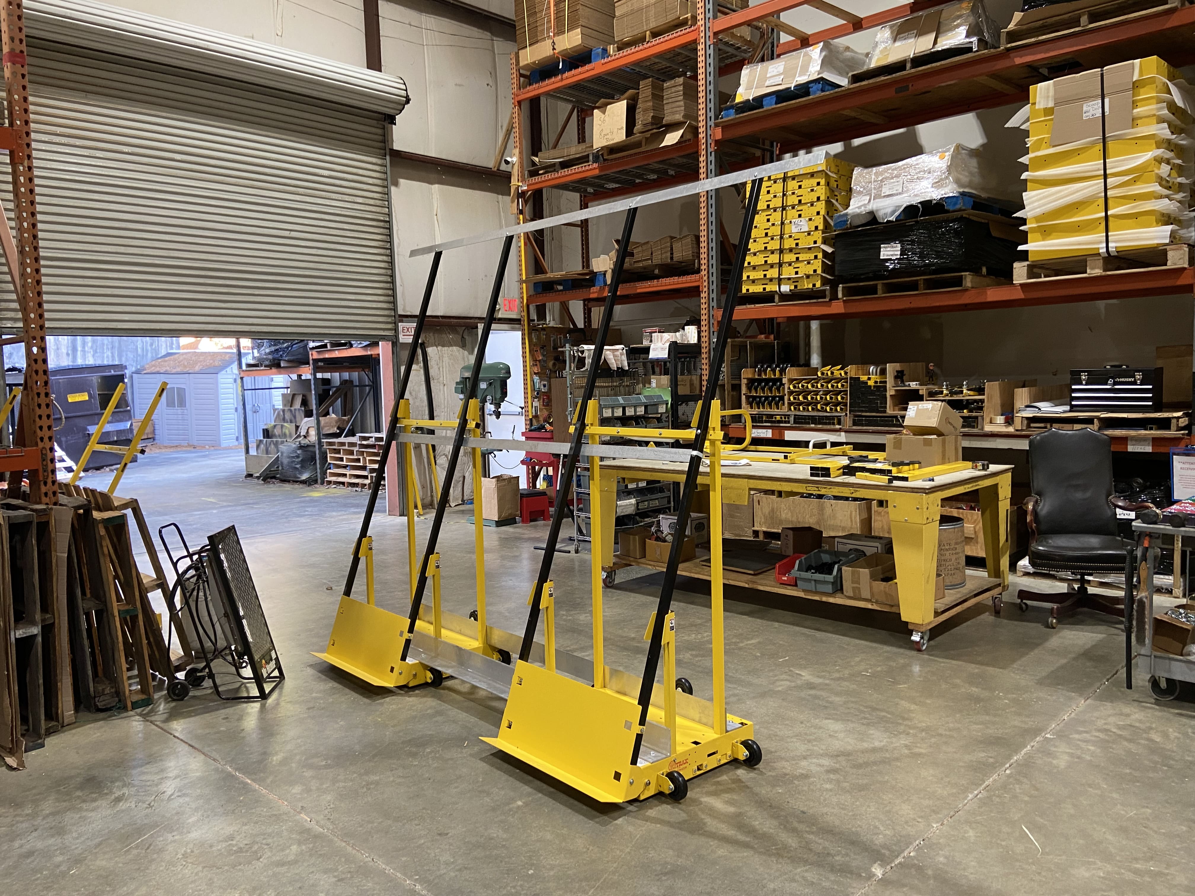 Custom Industrial Dolly Carts [Mega Scoop] 2000lbs Payload - Saw Trax ...